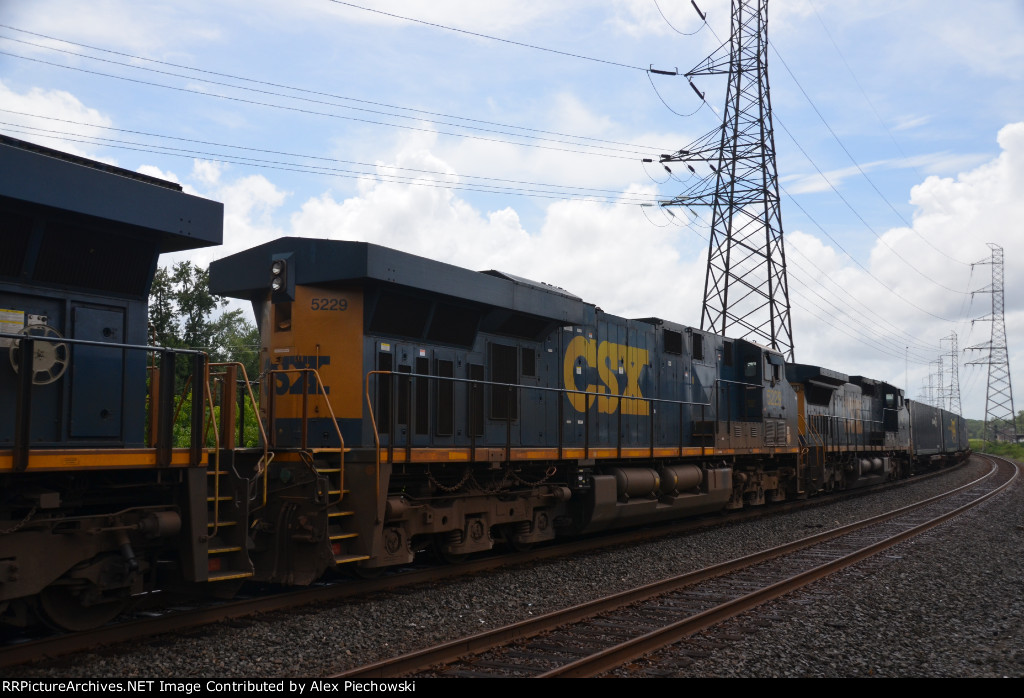 CSX 5229